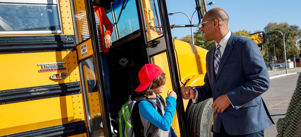 Tips for building connections with students | Renaissance Tips for building connections with students | Renaissance
